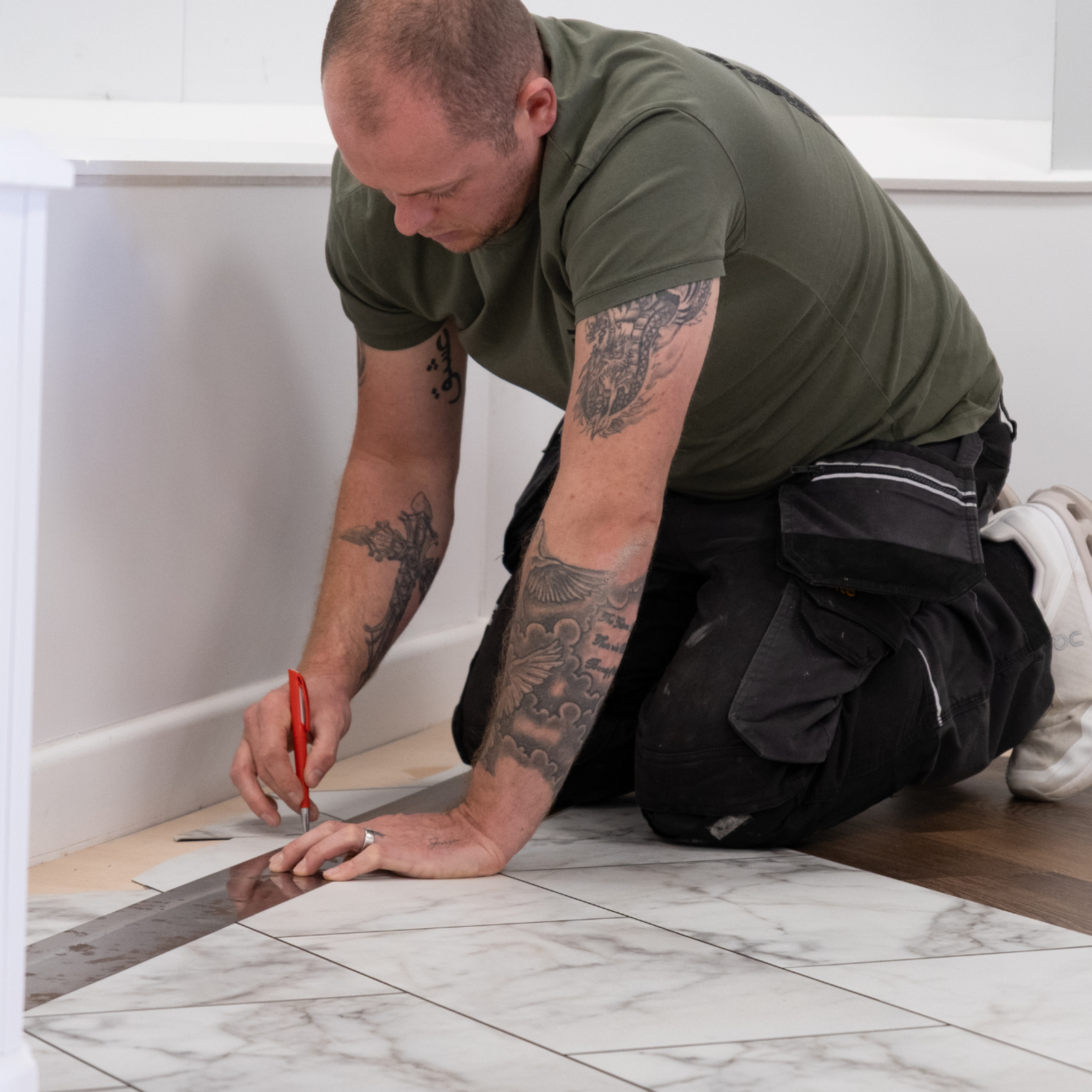 Level one LVT floor fitting course | Karndean commercial